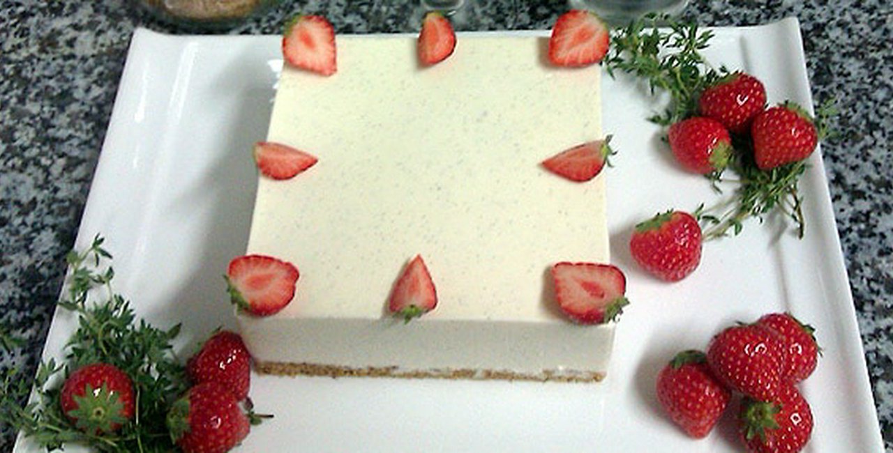 Vanilla cream cheesecake - Prague, Czech Republic