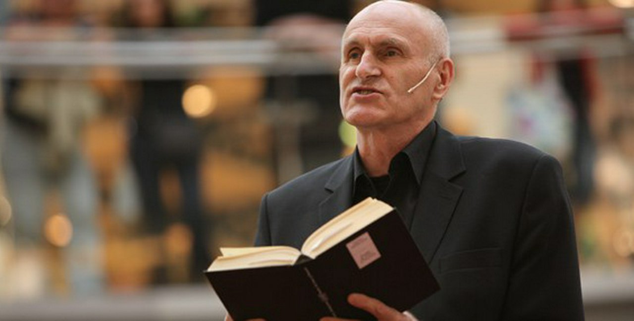 Interview: Martin Hilský - Prague, Czech Republic