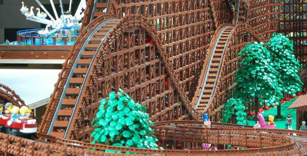 World’s Largest Lego Roller Coaster Now On Display In Prague - Prague ...