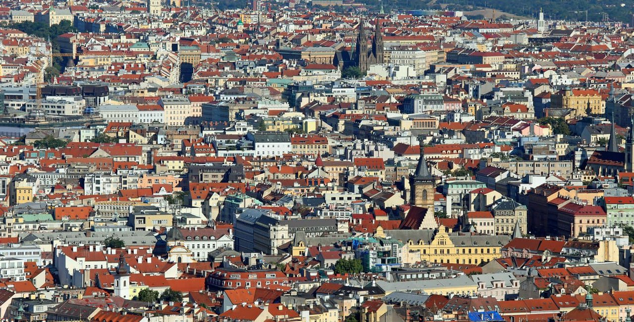 Czech population has increased by 27,700 this year, largely due to ...