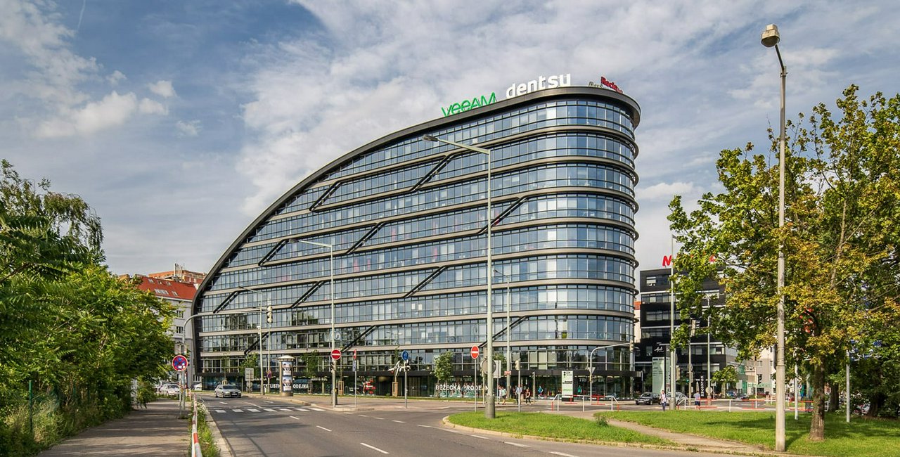 Software giant Veeam to hire 500 new employees for its Prague center ...