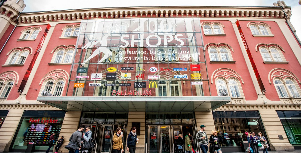 Czechs still like to shop at malls, especially for food, despite growth ...