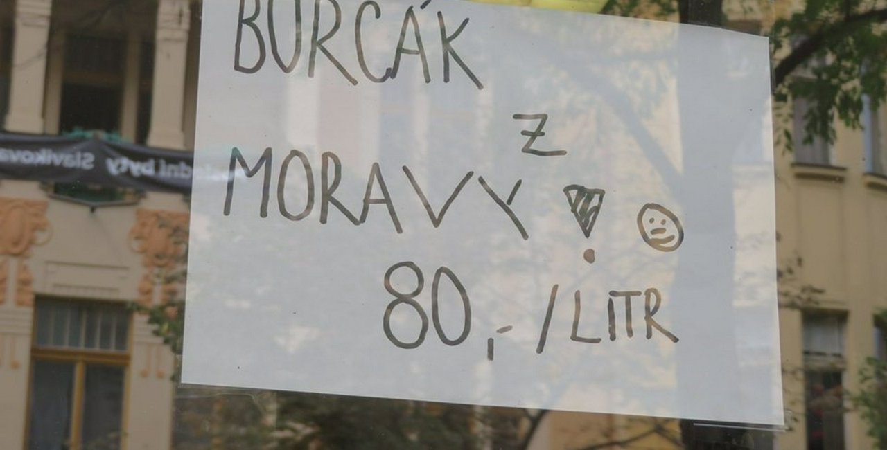 Burčák signs in Prague signal the end of summer and the beginning of ...