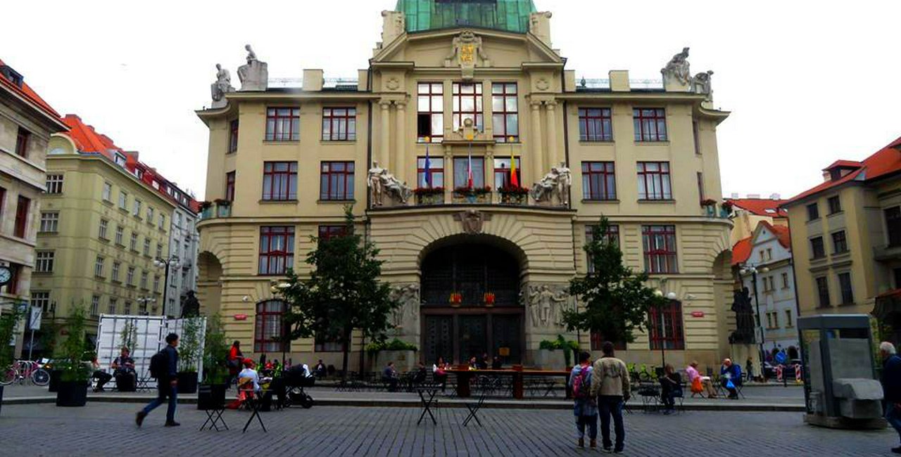 Prague City Hall sets goals for the next six months, with housing and ...