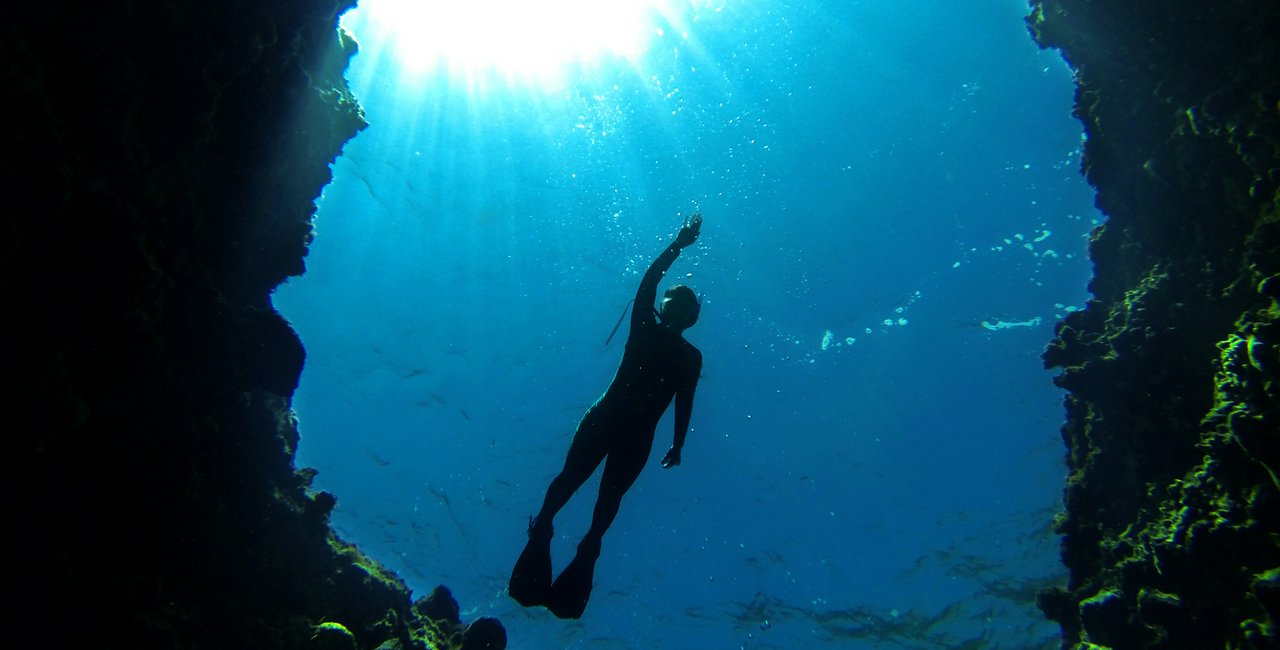 Danish diving instructor in Prague teaches benefits of 'joyful ...