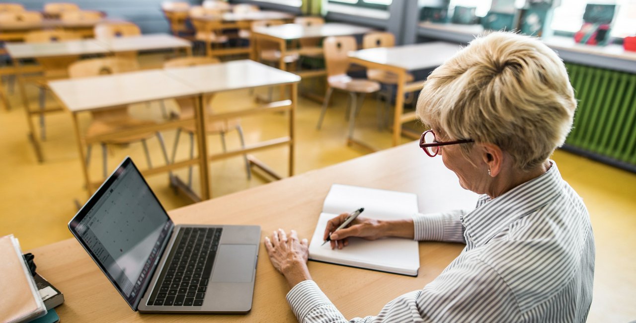 Study: Czech grading policies show bias, stifle student ambition ...