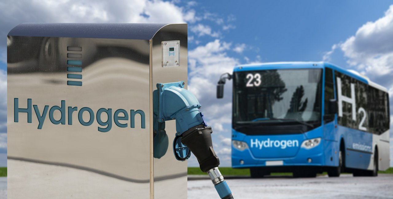 Eco-travel to Germany: a hydrogen-powered bus will link Prague with ...