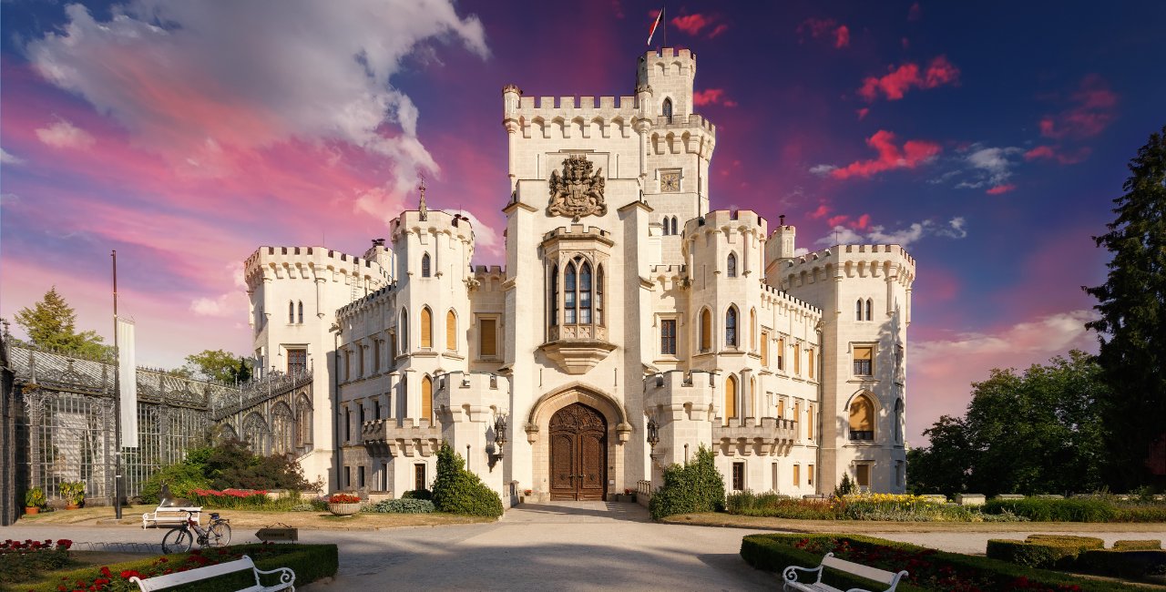 70+ magical venues open for Czechia's annual Castle and Chateau Night ...