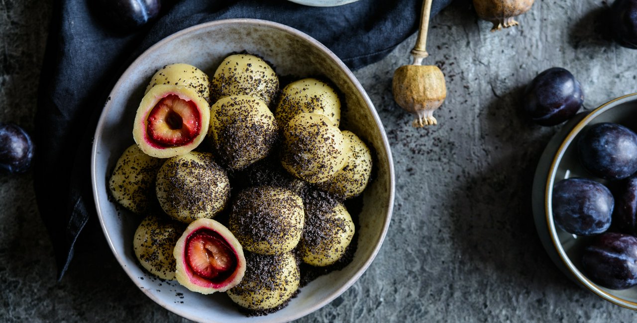Czech man breaks own record, eats 205 plum dumplings in one hour ...