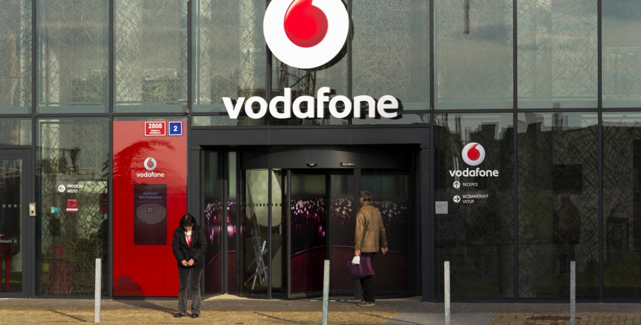 Vodafone announces price rise for mobile tariffs in Czechia - Prague ...