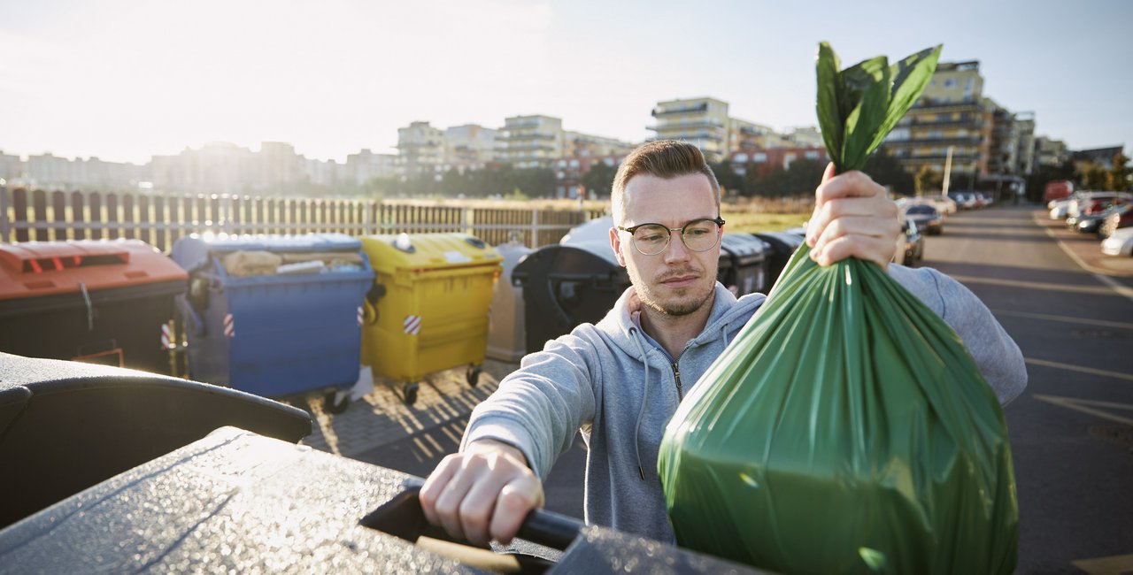Happy World Recycling Day! Here's our guide to recycling in Prague ...
