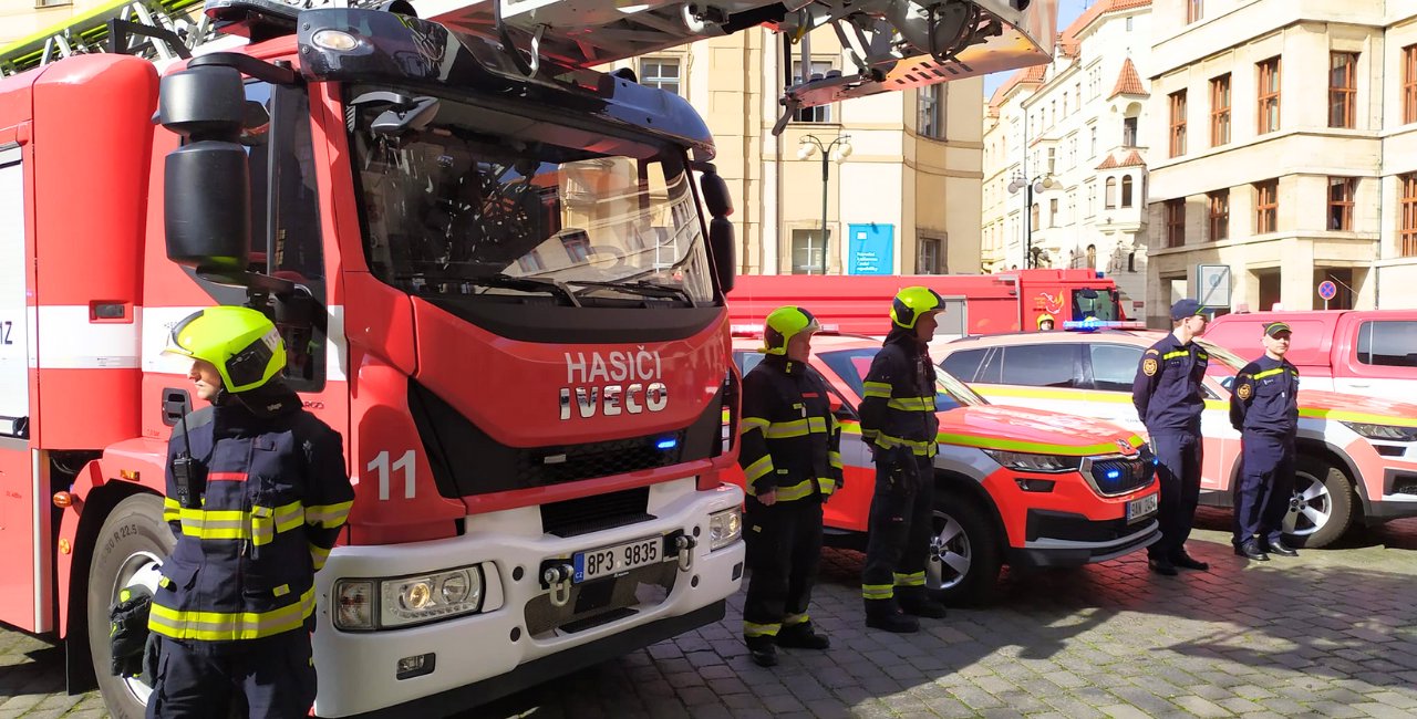 Prague firefighters commemorate 170 years with a parade - Prague, Czech ...