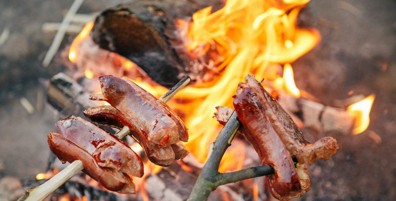In the Czech kitchen: Grill your sausage the right way on Witches Night ...