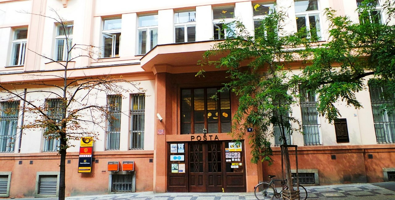 Prague wants to repurpose Czech Post buildings as 'starter' apartments ...