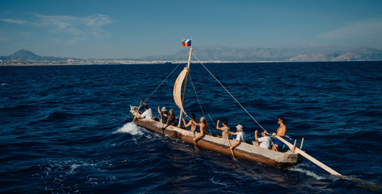 Czech archeologists test Early Stone Age ship on Hradec Králové ...