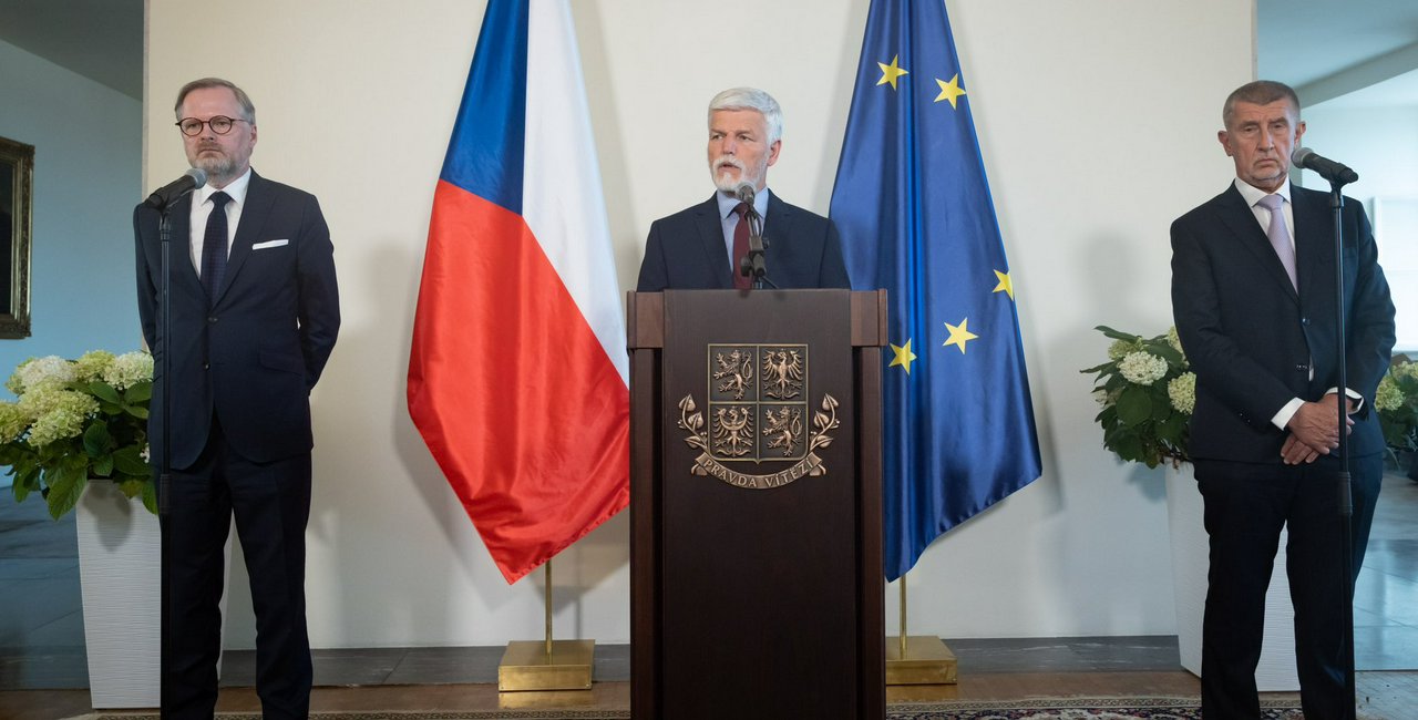 Czech leaders discuss new US defense deal, upcoming NATO summit ...