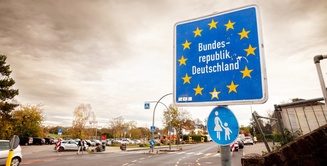 German Interior Minister now calling for full border checks with ...