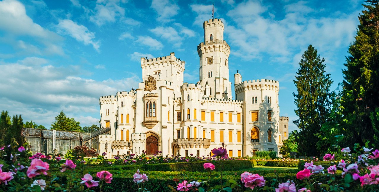 7 tips for a scenic drive through the castles and forests of South ...