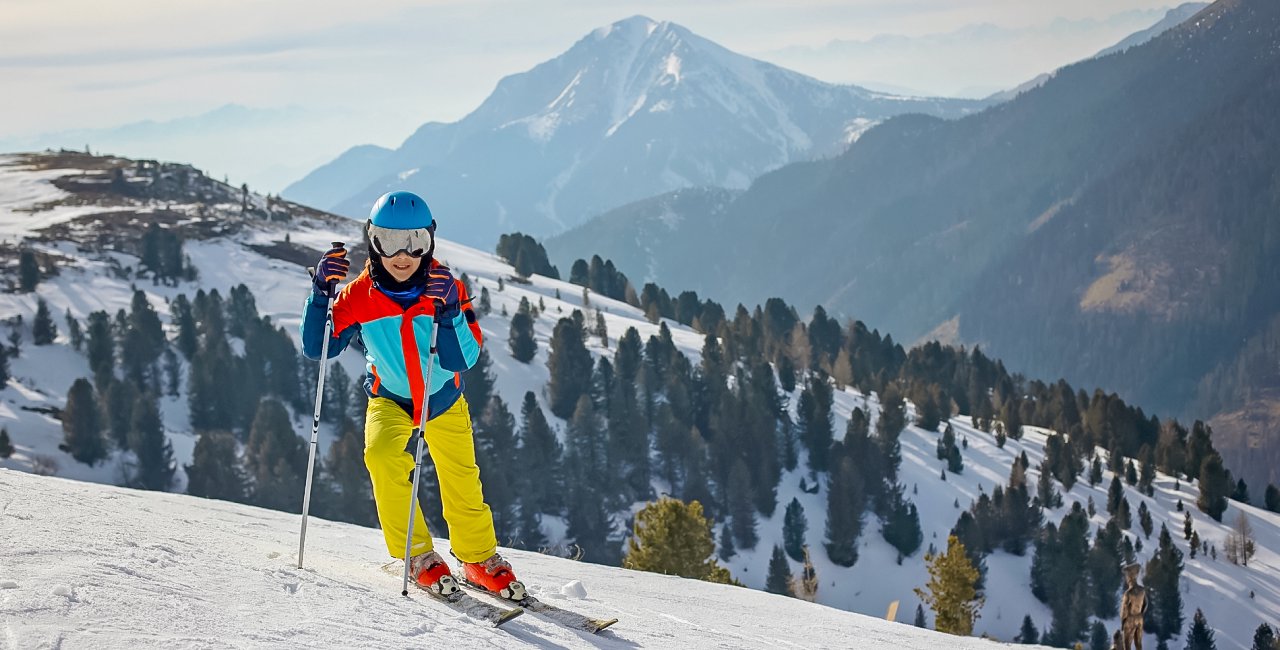 Czechs flock to the slopes amid massive weekend snowfall - Prague ...