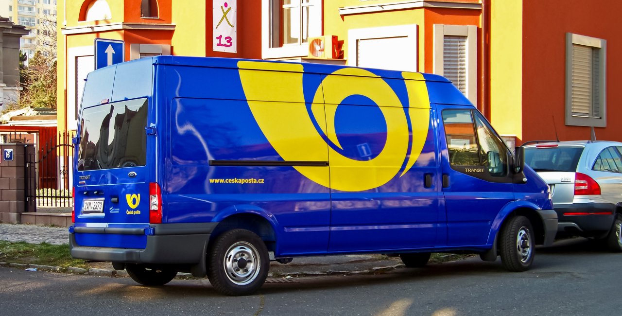 The price of sending a parcel with Czech Post is about to get higher ...