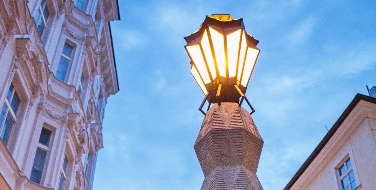 The world's only cubist lamppost is shining once again in Prague ...