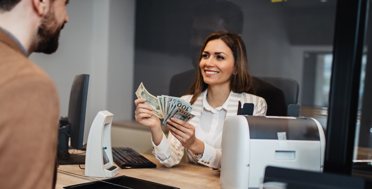 New to Czechia? An expat banking expert shares top tips on getting your ...