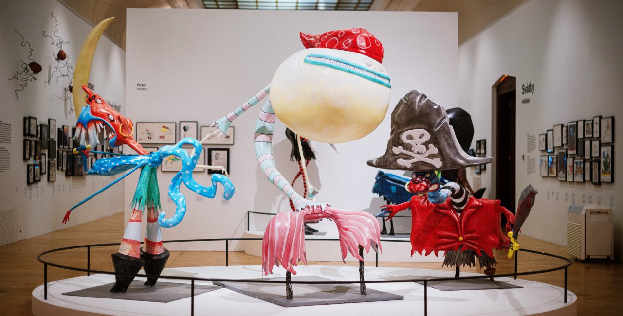 The enchanting world of Tim Burton returns to Prague through September ...