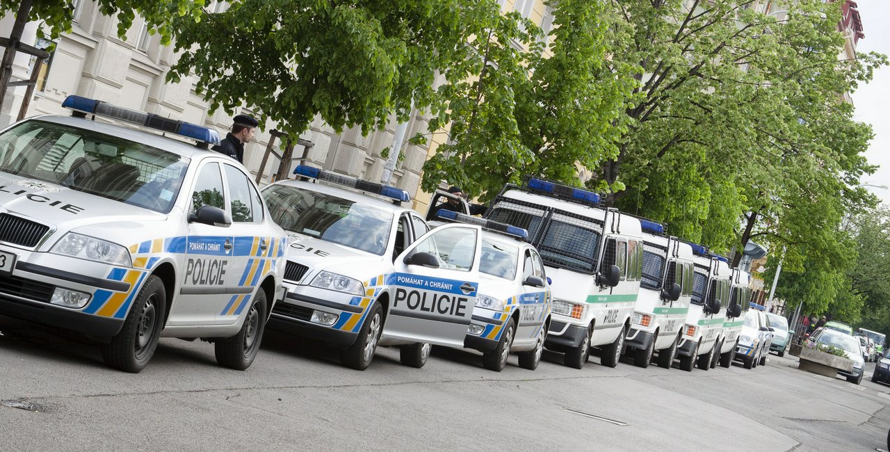 Prague police on high alert due to terror threat; suspect detained ...