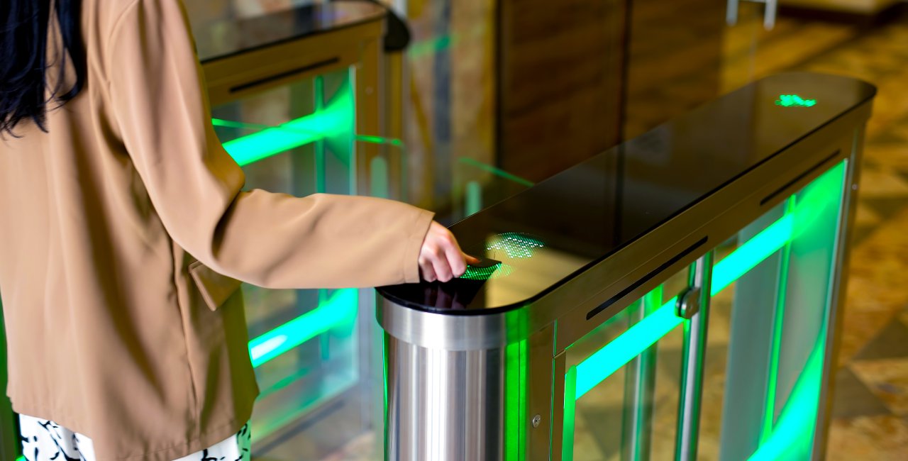 Prague universities to ramp up security for new academic year - Prague ...