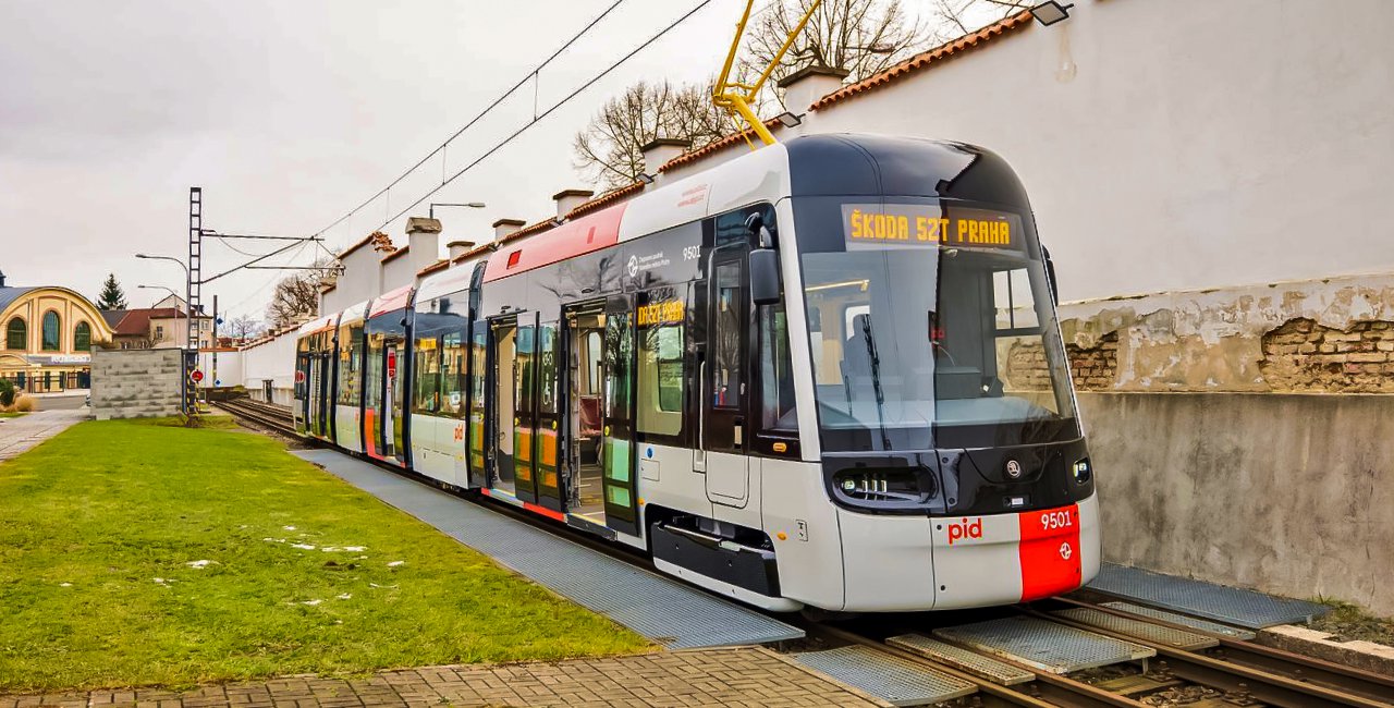 Take a look at Prague’s new tram design—the first in 20 years - Prague ...