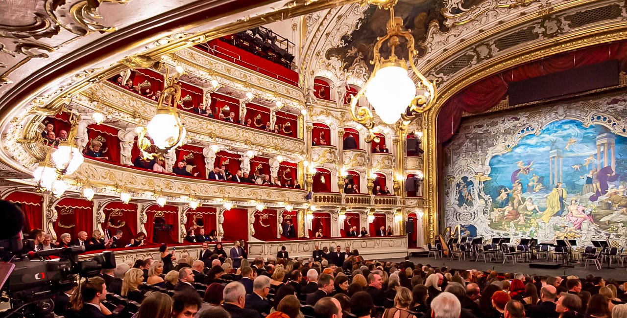 From Aida to Die Zauberflöte: Explore Prague's stunning and affordable ...