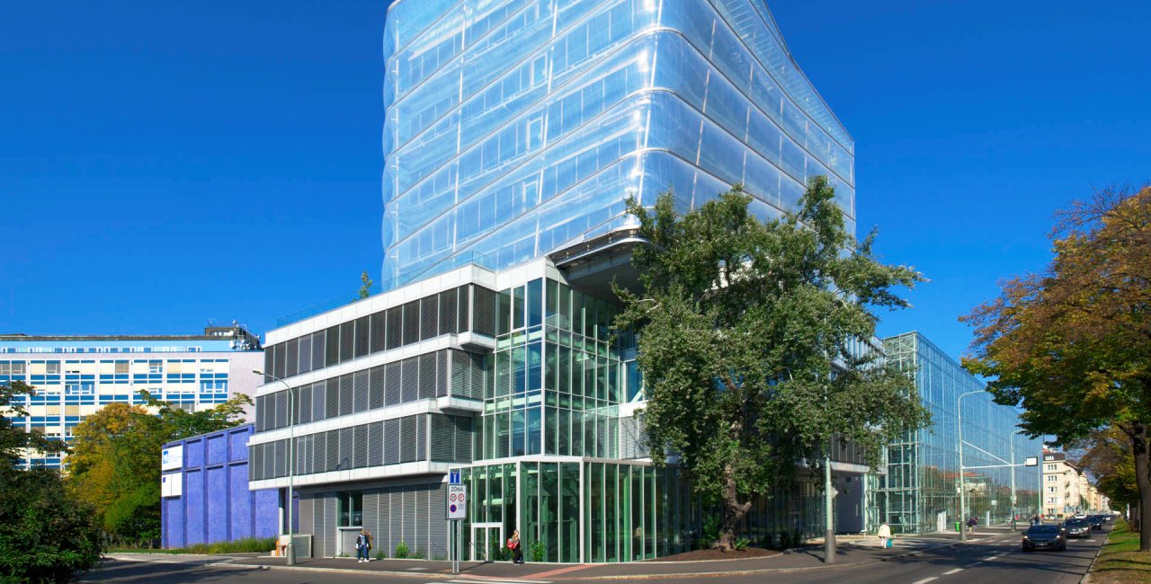 A new Czech-Korean robotics center will be created in Prague - Prague ...
