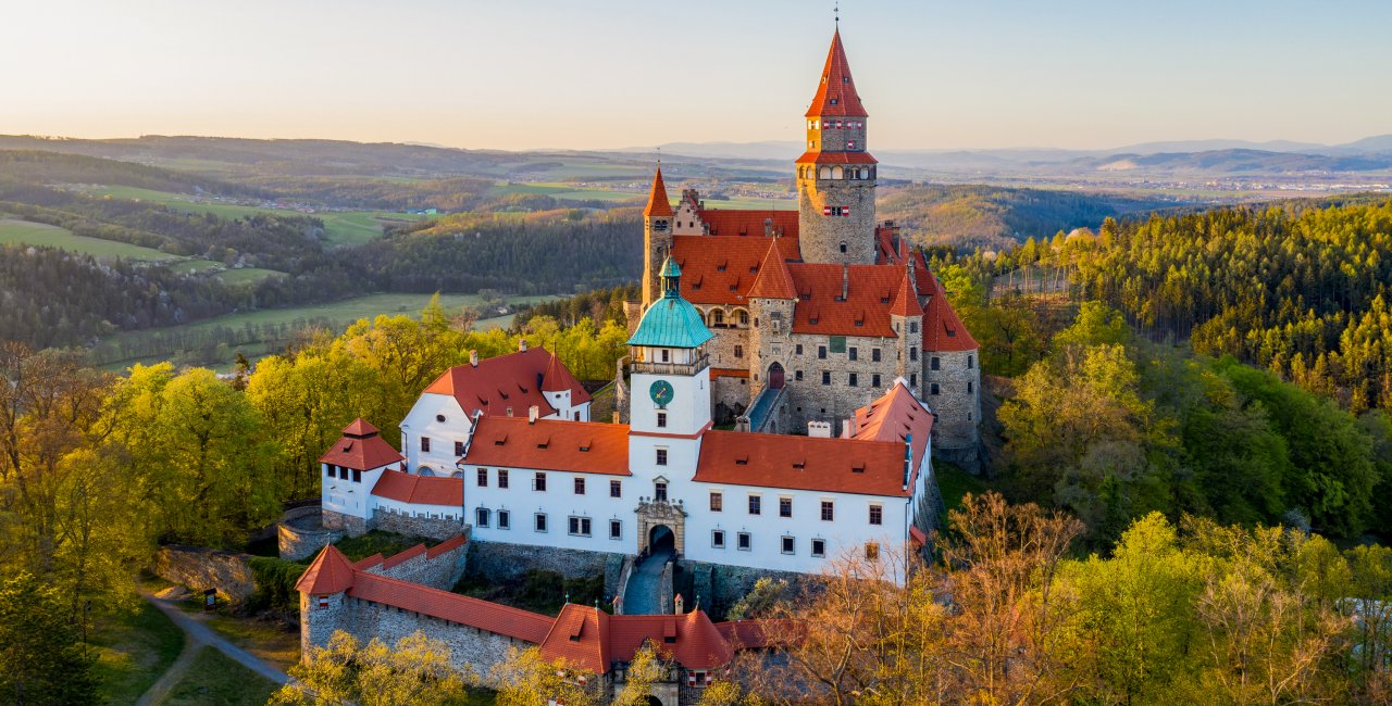 Why Czech castles attract attention and allure visitors worldwide ...