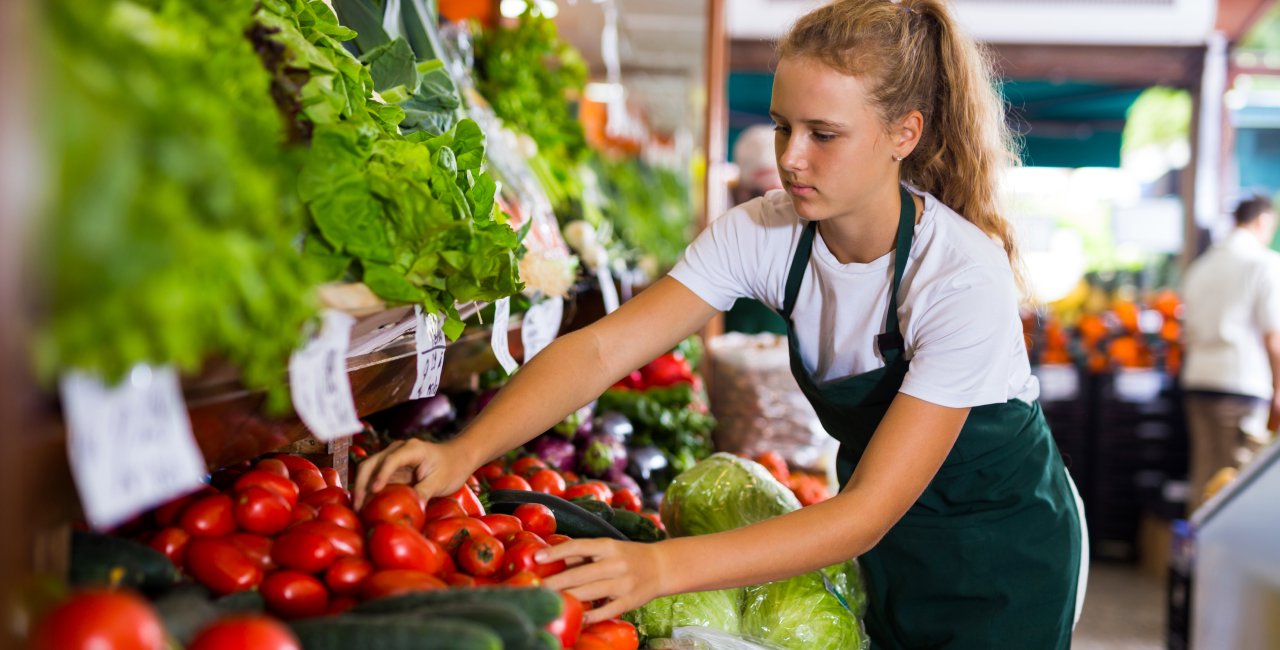 Earn and learn: Everything you need to know about teen summer jobs in ...
