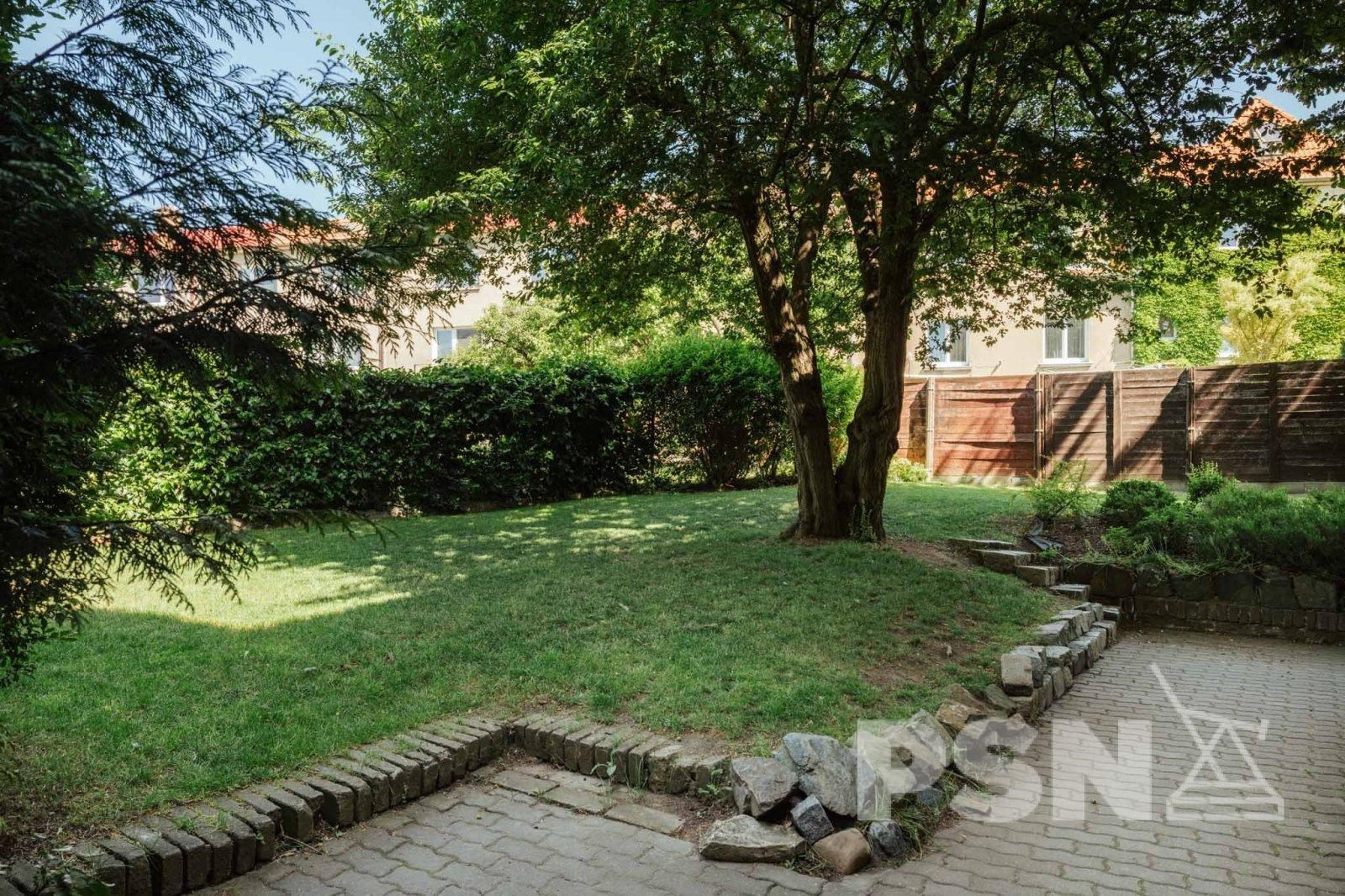 Apartment for rent, 2+kk - 1 bedroom, 48m2, in Prague, on Služská street