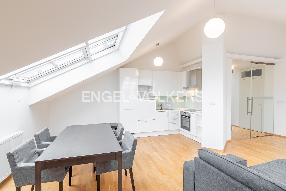 Apartment for rent, 2+kk - 1 bedroom, 97m2, in Prague, on Balbínova street