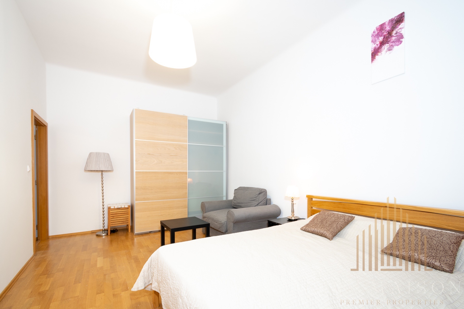 Apartment for rent, 2+kk - 1 bedroom, 74m2, in Prague, on Ruská street