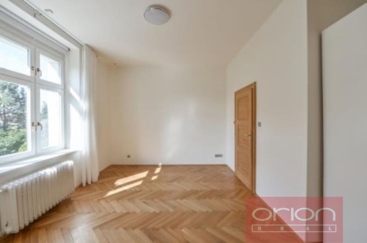 Apartment for rent, 4+1 - 3 bedrooms, 120m2, in Prague, on Hradešínská ...