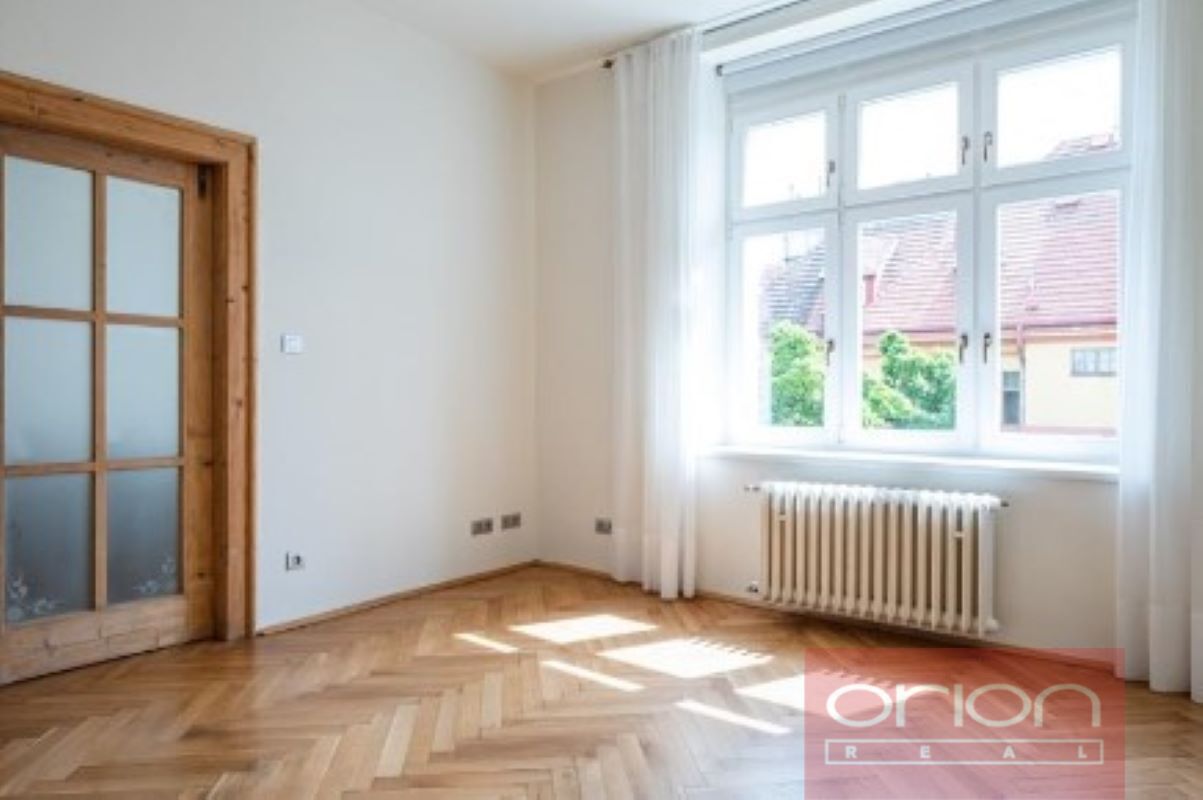 Apartment for rent, 4+1 - 3 bedrooms, 120m2, in Prague, on Hradešínská ...