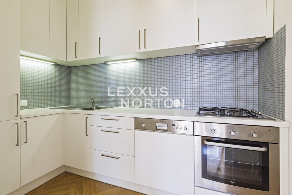 Apartment for rent, 4+kk - 3 bedrooms, 102m2, in Prague, on Kubelíkova ...