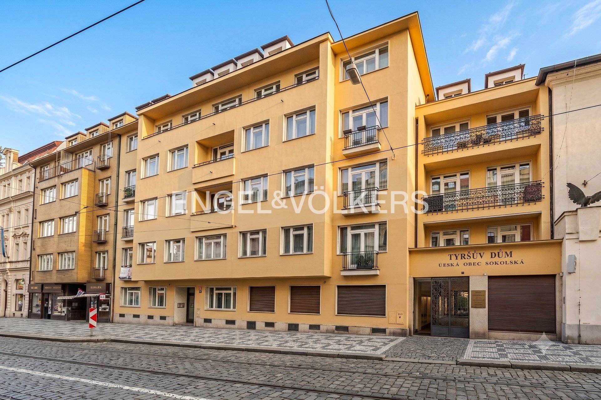 Apartment for sale, 2+1 - 1 bedroom, 61m2, in Prague, on Újezd street