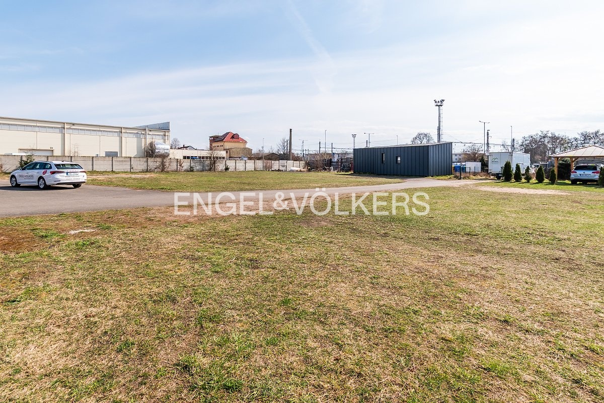 Commercial plot for rent, 2593m2, in Bělá pod Bezdězem, on ...