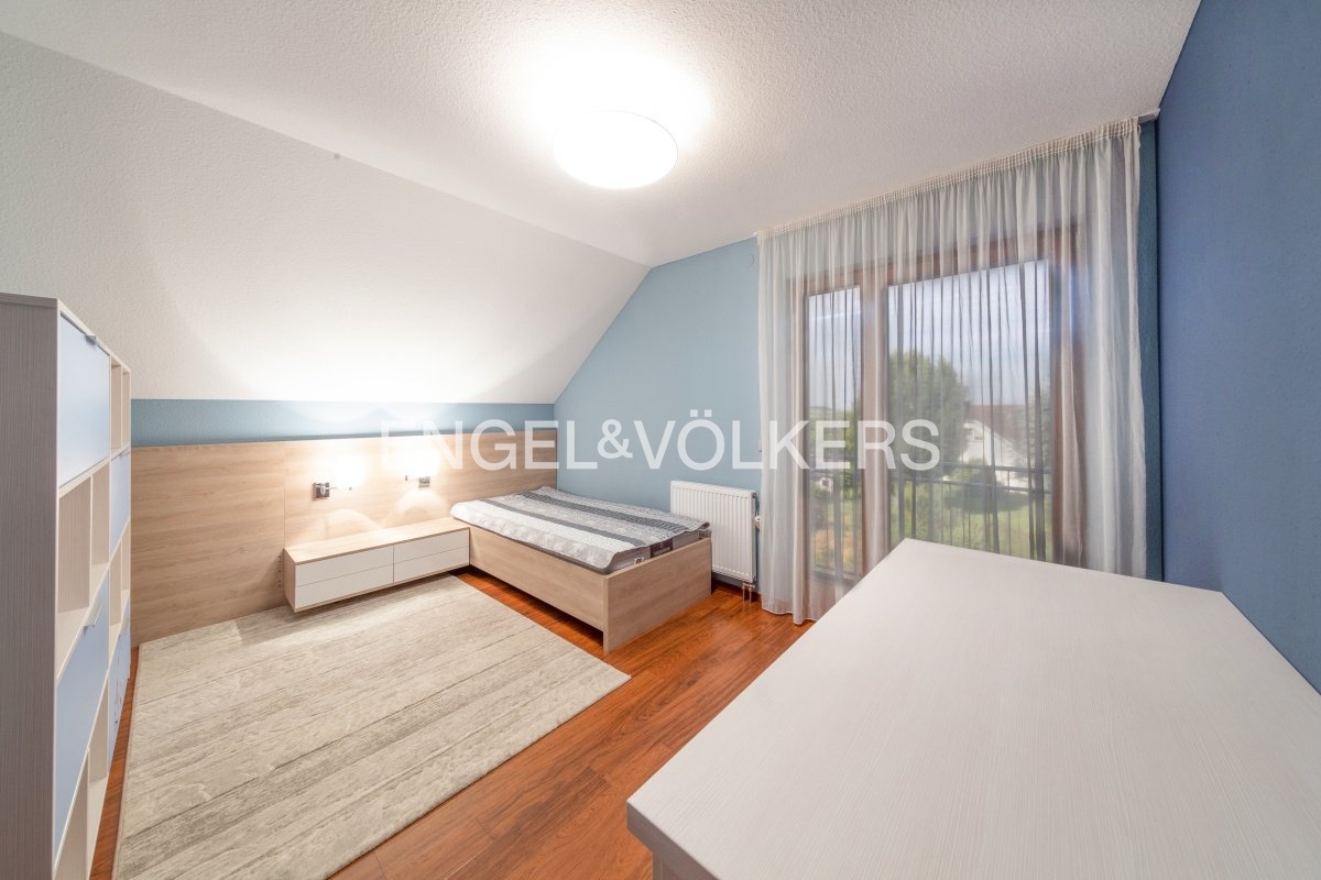 Family house for rent, 170m2, 170m2 of land, in Letkov, on Jilmová street