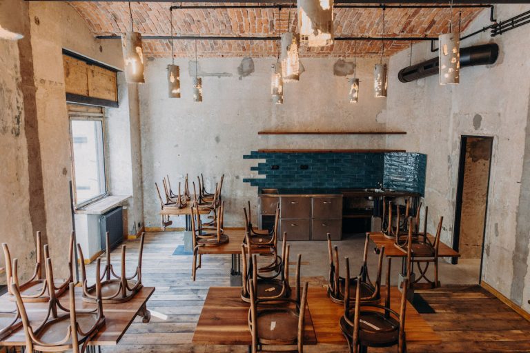 Prague’s new breakfast "tasting" restaurant is all about Eggs Benedict ...