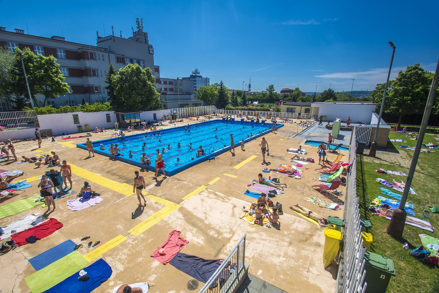 Splash pads, waterslides, beaches, and pools: where to make waves in ...