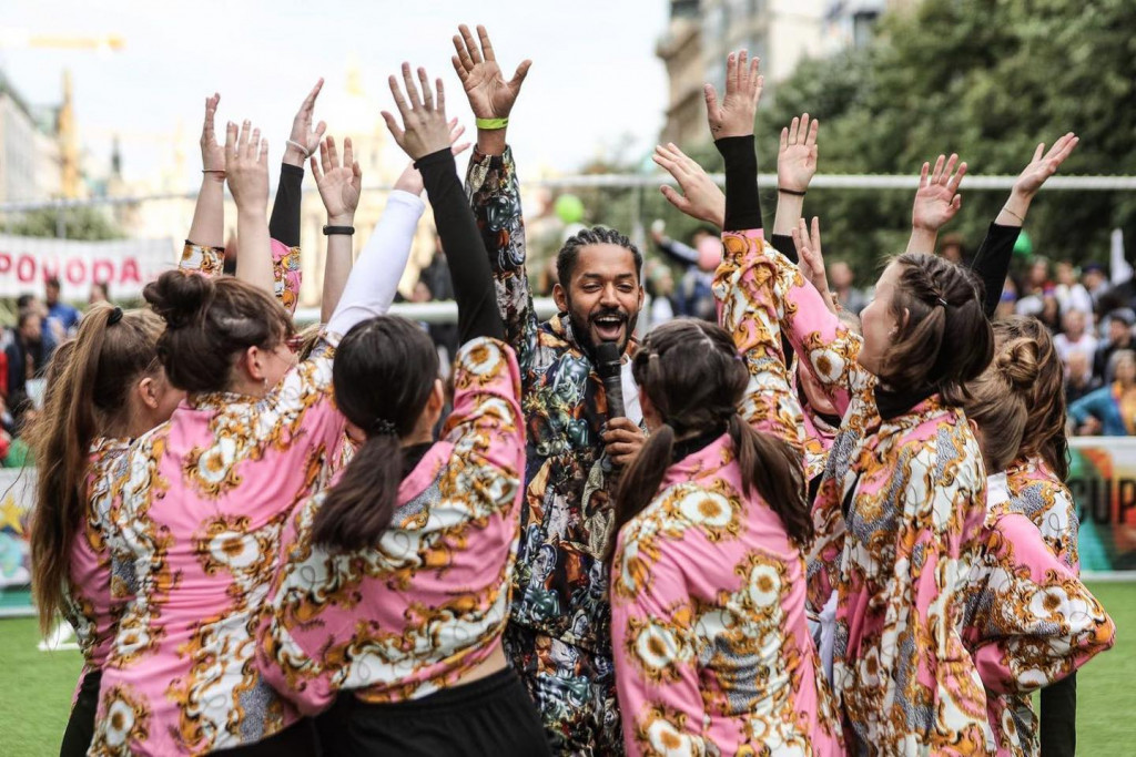 Swing, shake, and groove with online dance workouts from Prague ...