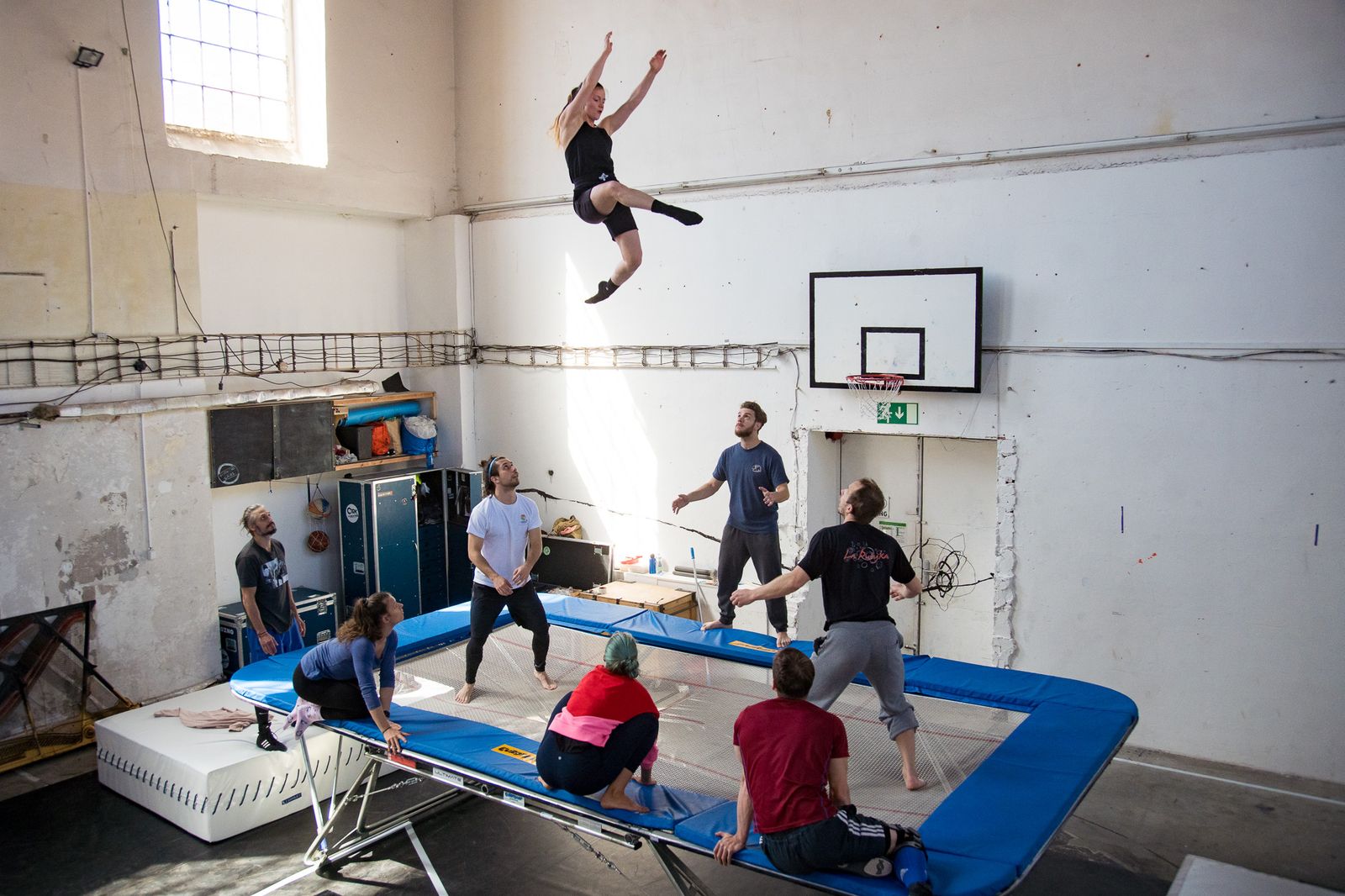 Czech circus act to premiere a new show created entirely during ...