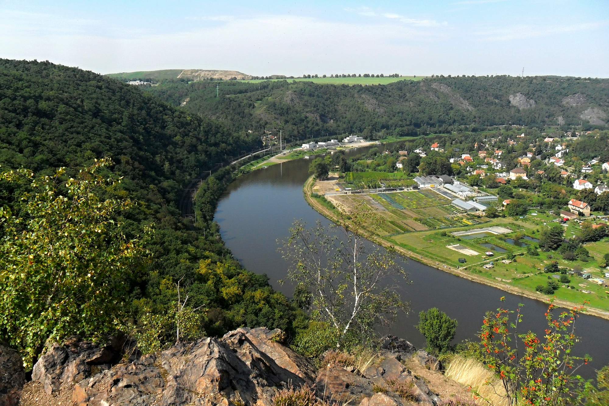 12 scenic commuter villages outside of Prague for those ready to leave ...